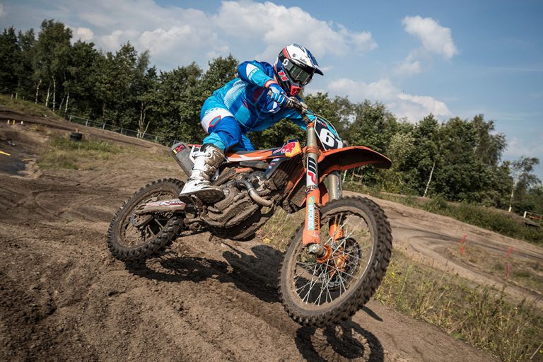 Probamos las KTM Factory 2017 - MX1Onboard.com
