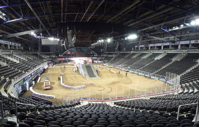 ASÍ SE CONSTRUYE UN CIRCUITO DEL ARENACROSS BRITÁNICO