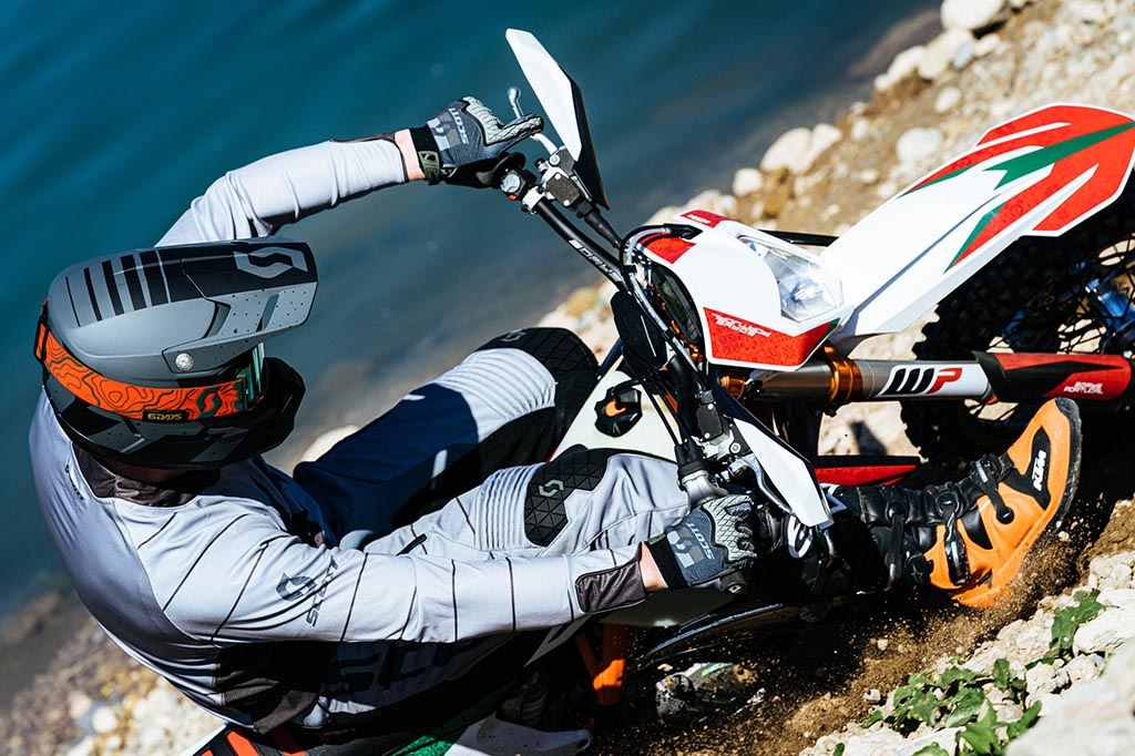 Scott Prospect edición especial Six Days ya disponibles - MX1Onboard.com