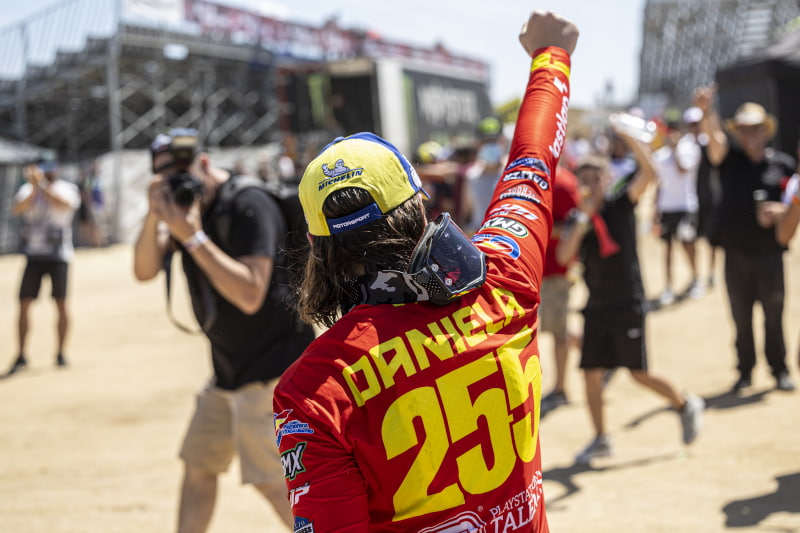 El ascenso de Daniela, el poder de un equipo - MX1Onboard.com