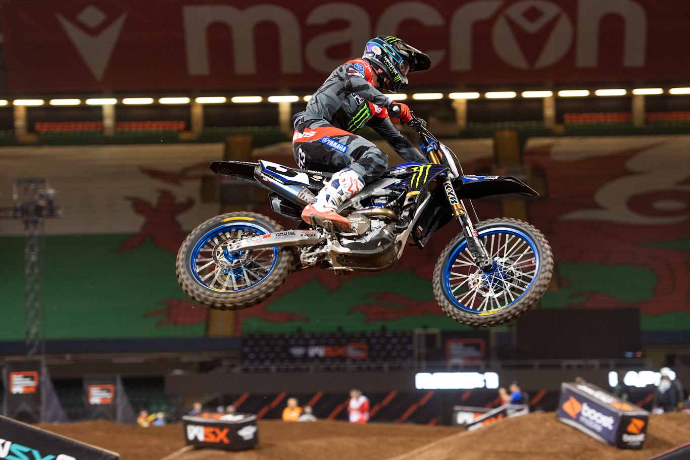 BREAKING: Eli Tomac signs up for 2024 World Supercross series with New ...