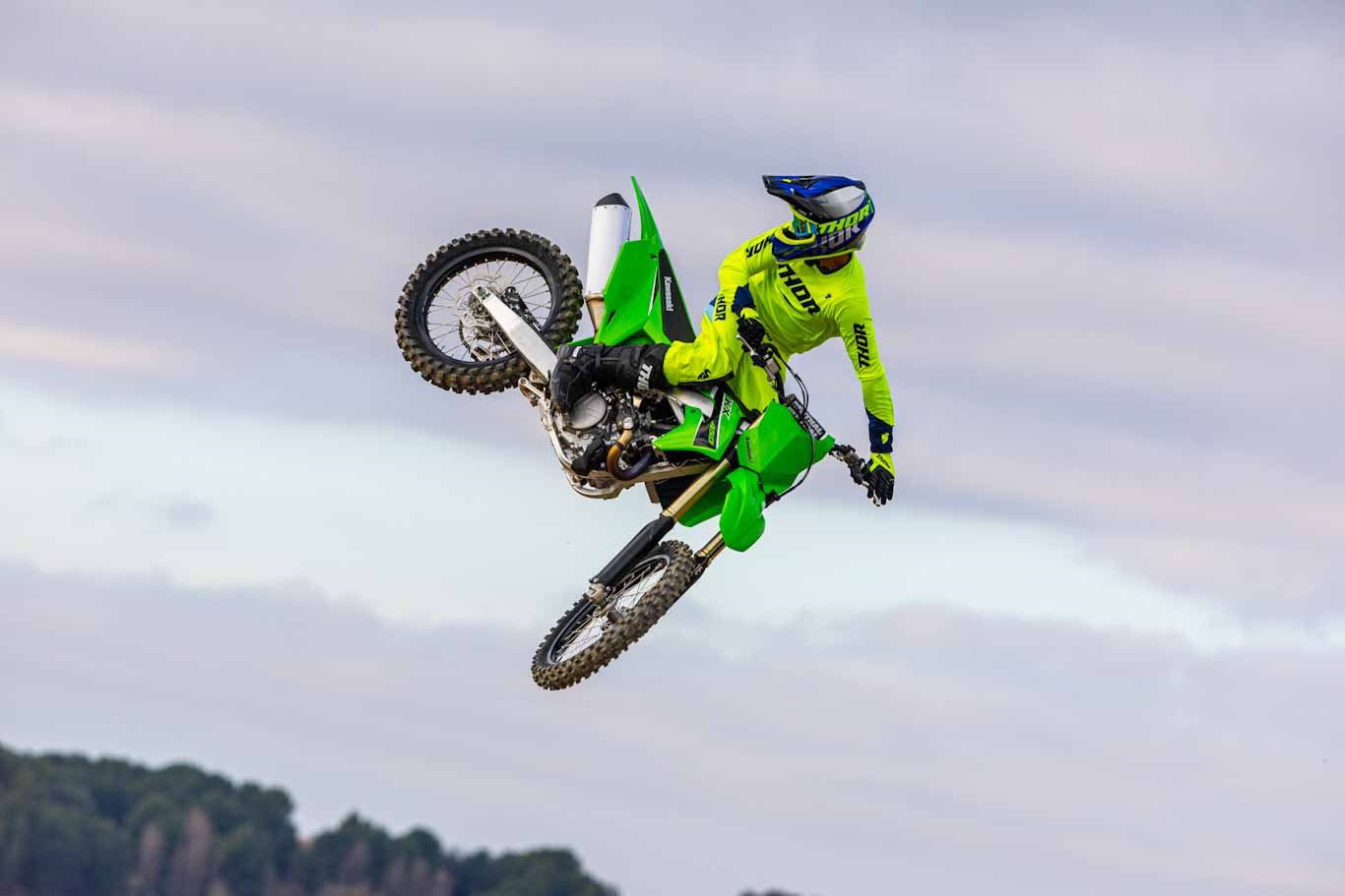 Enérgica: Ponemos a prueba la nueva Kawasaki KXF 450 2023 - Análisis - MX1Onboard.com