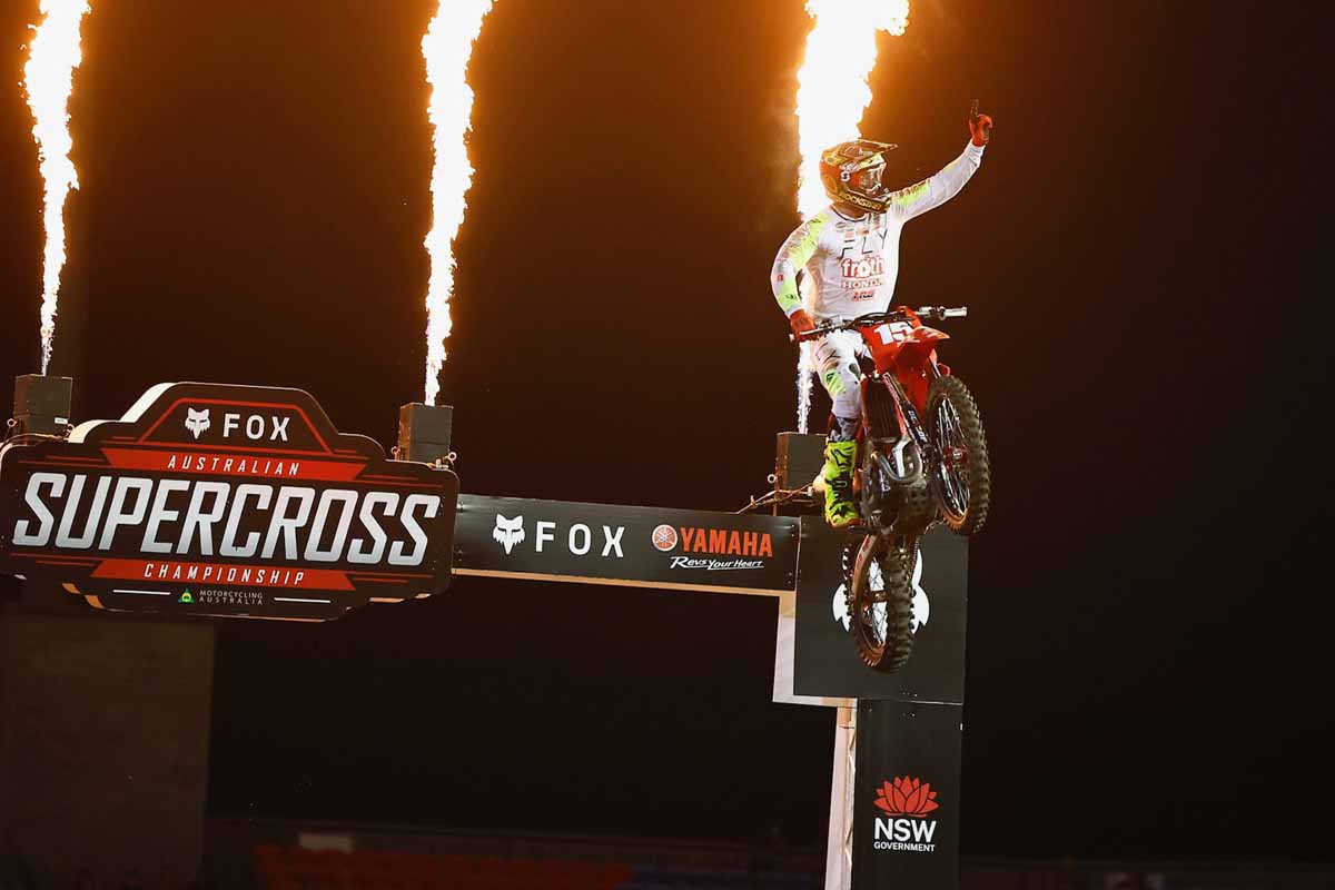 Dean Wilson y Max Anstie afianzan su liderato en New Castle - Round 2 ...
