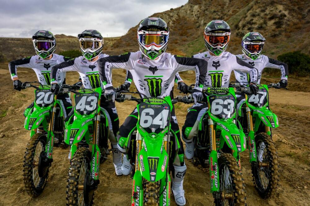 Así lucen los pilotos Kawasaki USA para 2024 -galería-