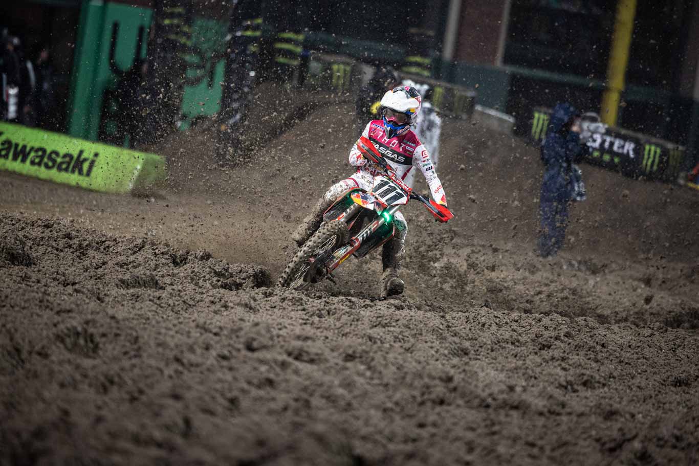 Jorge Prado reacts to his first-ever heat win in San Francisco ...