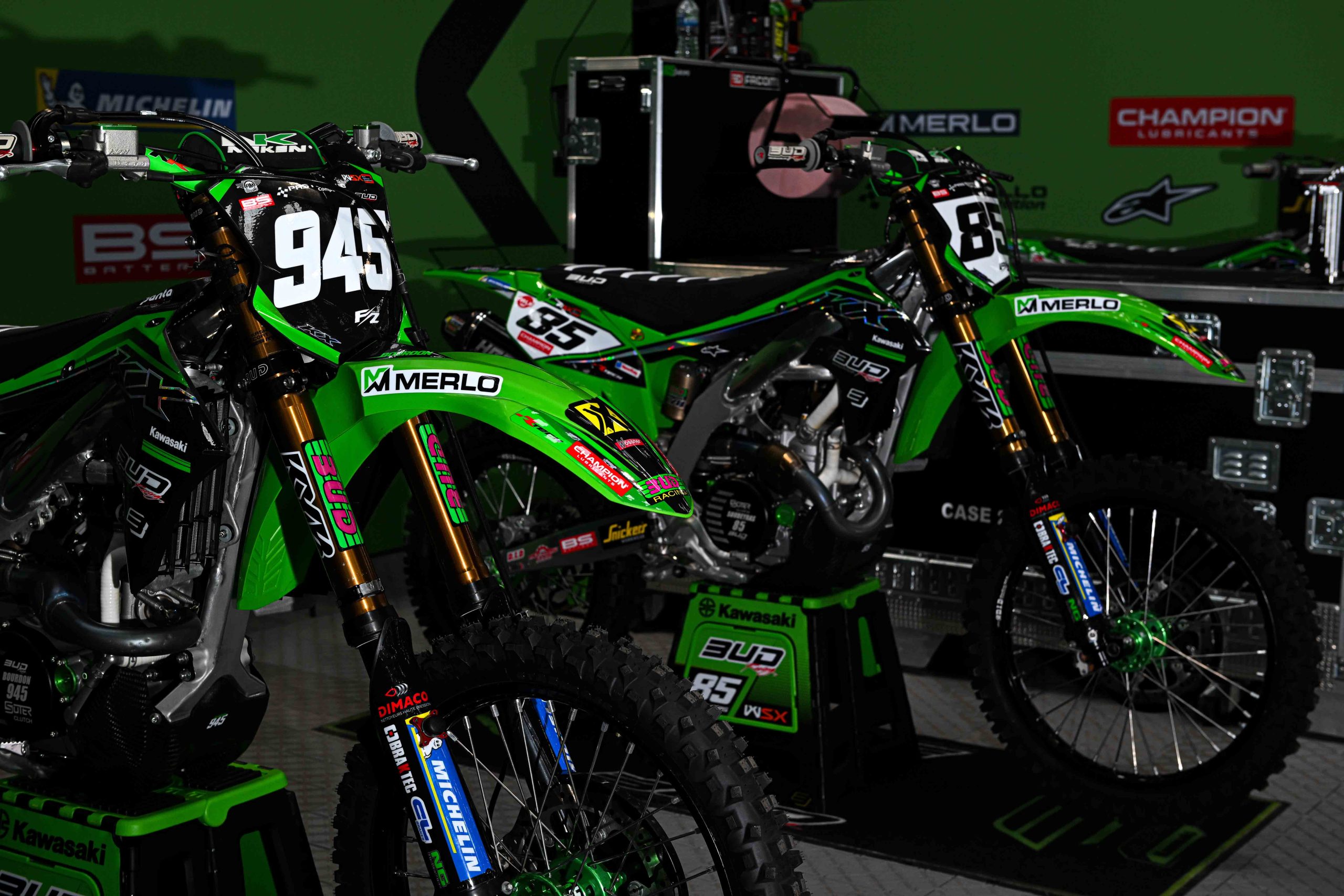 Los pilotos Bud Racing para el Mundial de Supercross - MX1Onboard.com