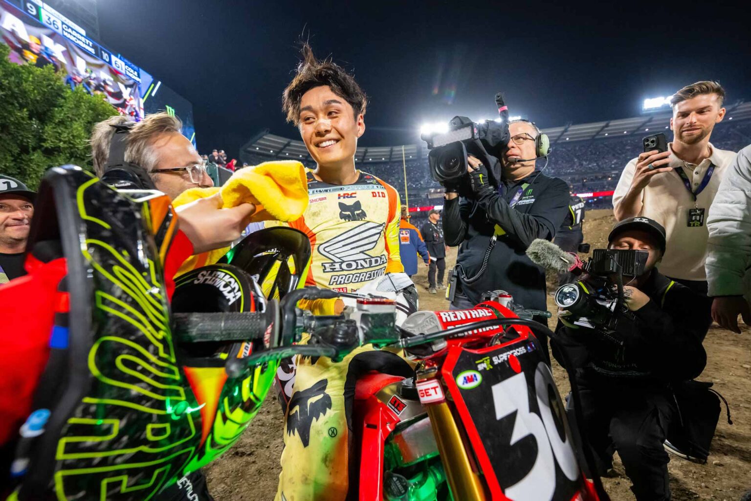 Anaheim 1 2025: Notas y estadísticas post carrera - MX1Onboard.com