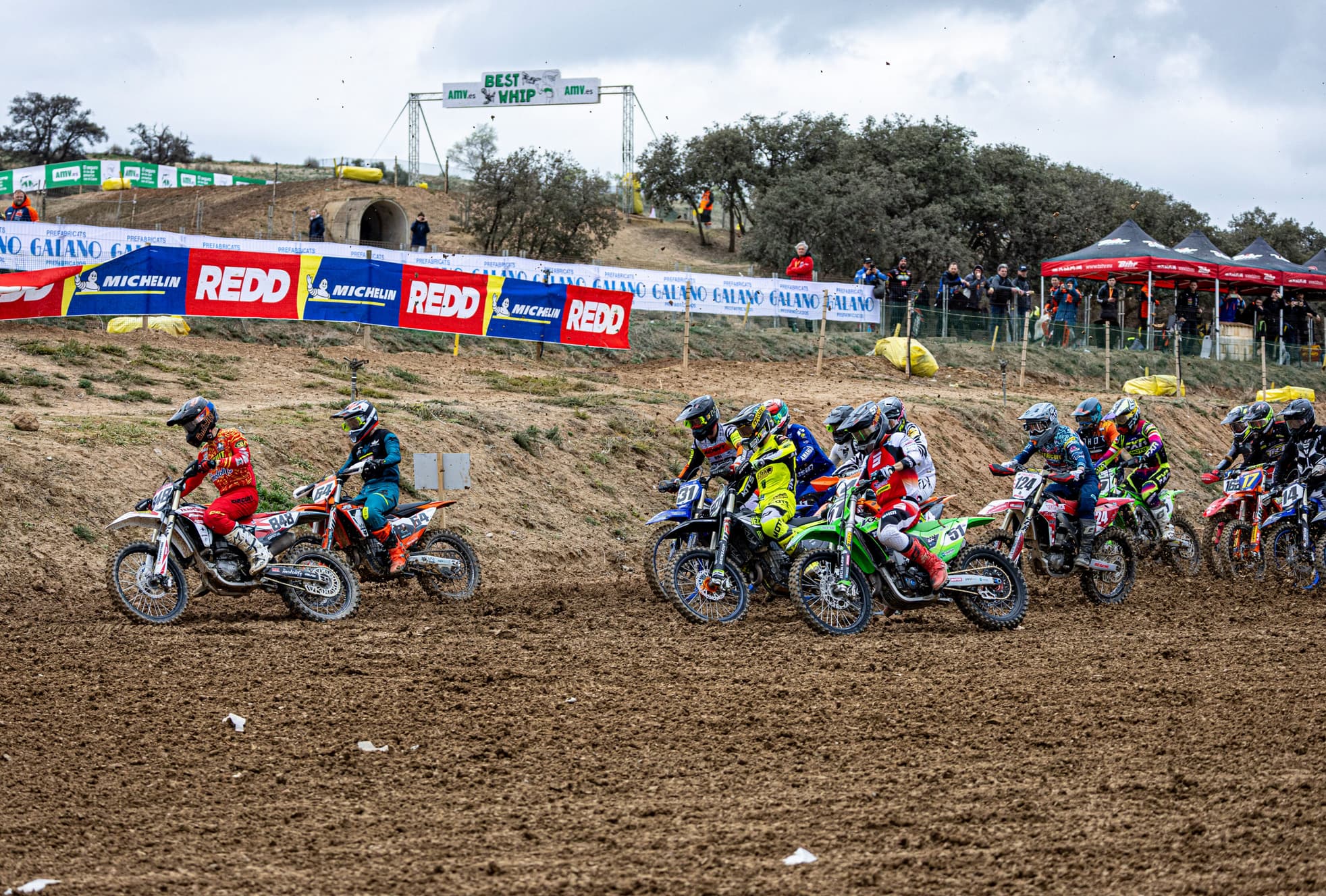 Sigue en directo todas las carreras del domingo en Bellpuig -horarios y ...