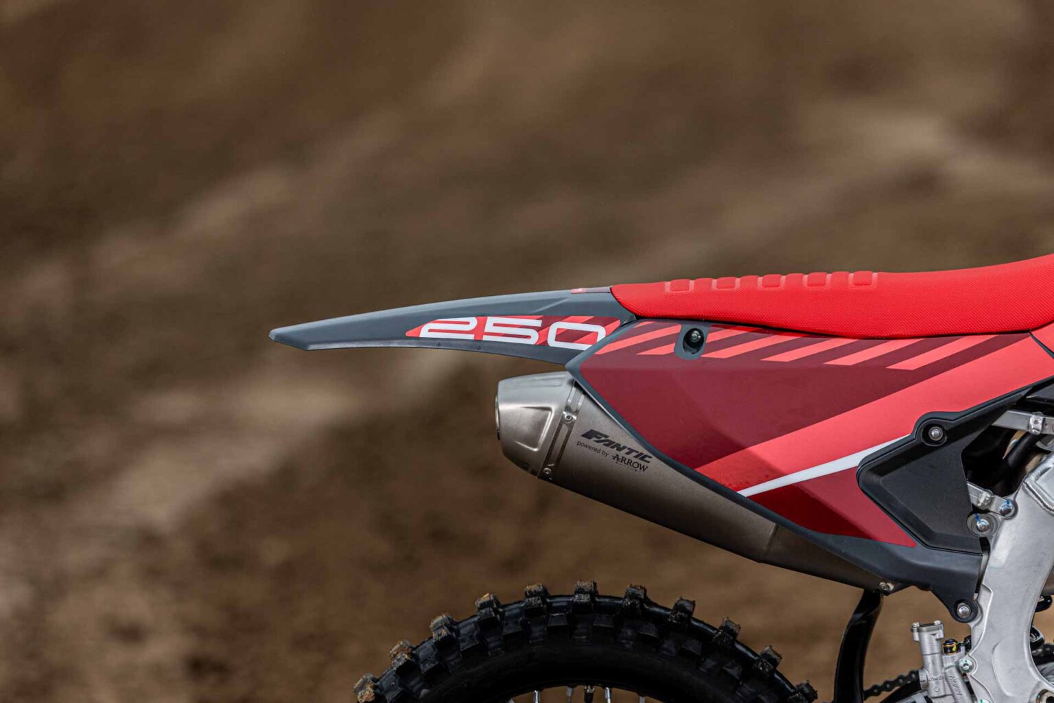 We test the best six 250 bikes of 2025 - MX1Onboard.com