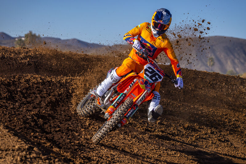 Prado y KTM Red Bull, preparados para 2026 -vídeo tras las cámaras ...