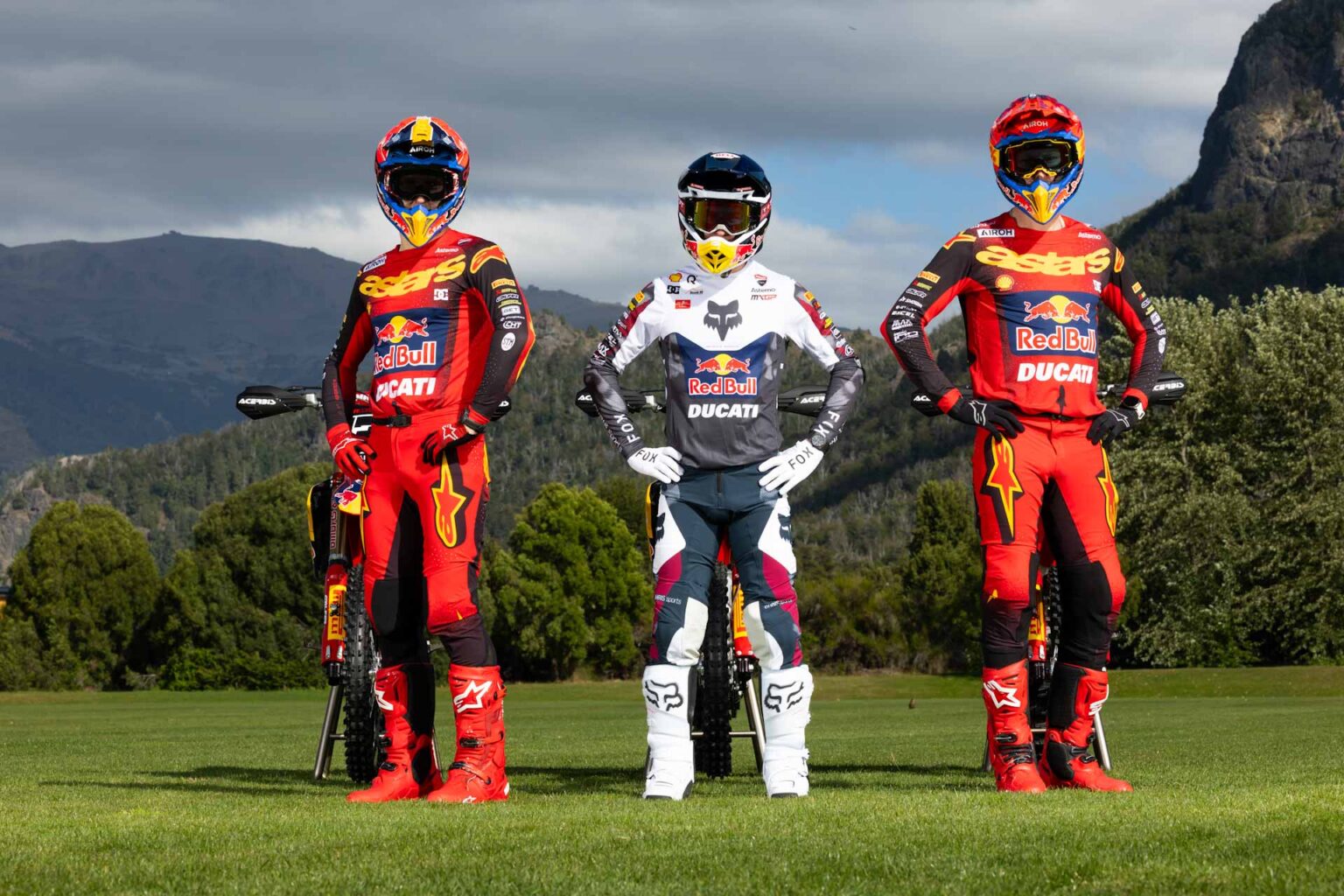 Red Bull y Ducati unen fuerzas para el MXGP 2026 - MX1Onboard.com